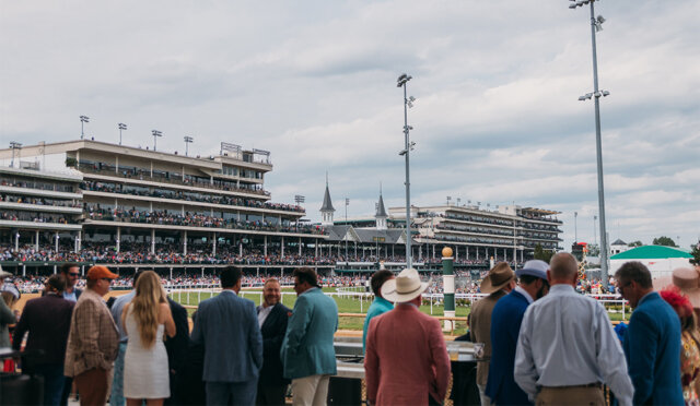 First Turn Club Dining | Premium Dining | Seats | Kentucky Derby