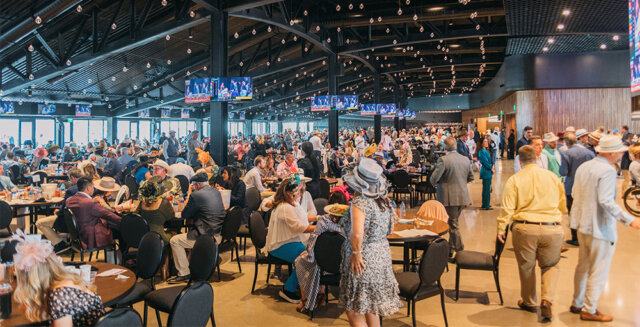 First Turn Club Dining | Premium Dining | Seats | Kentucky Derby