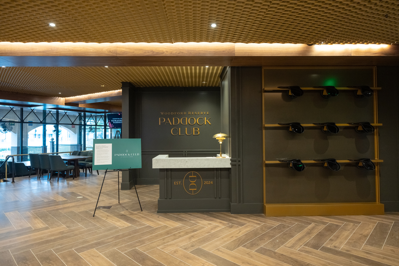 Woodford Reserve Paddock Club & Enclosure | Luxury Dining | Seats ...