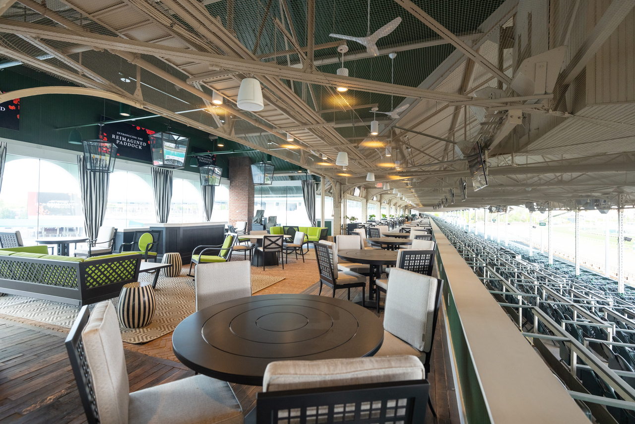 Paddock Seating | Seating experience | Kentucky Derby
