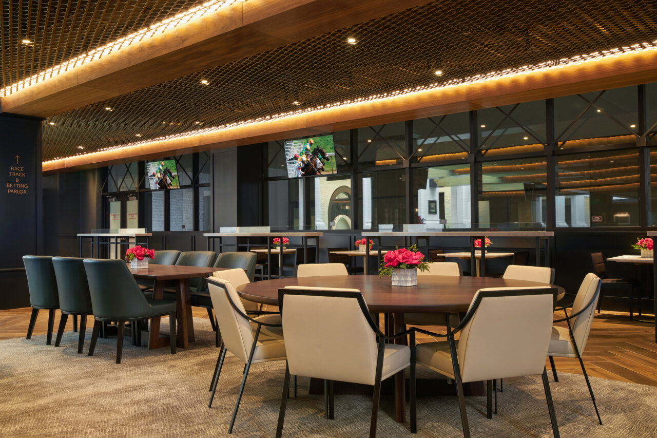 Woodford Reserve Paddock Club & Enclosure | Luxury Dining | Seats ...