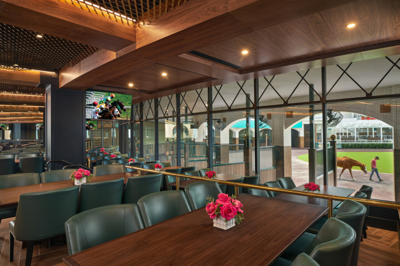 Paddock Seating | Seating experience | Kentucky Derby