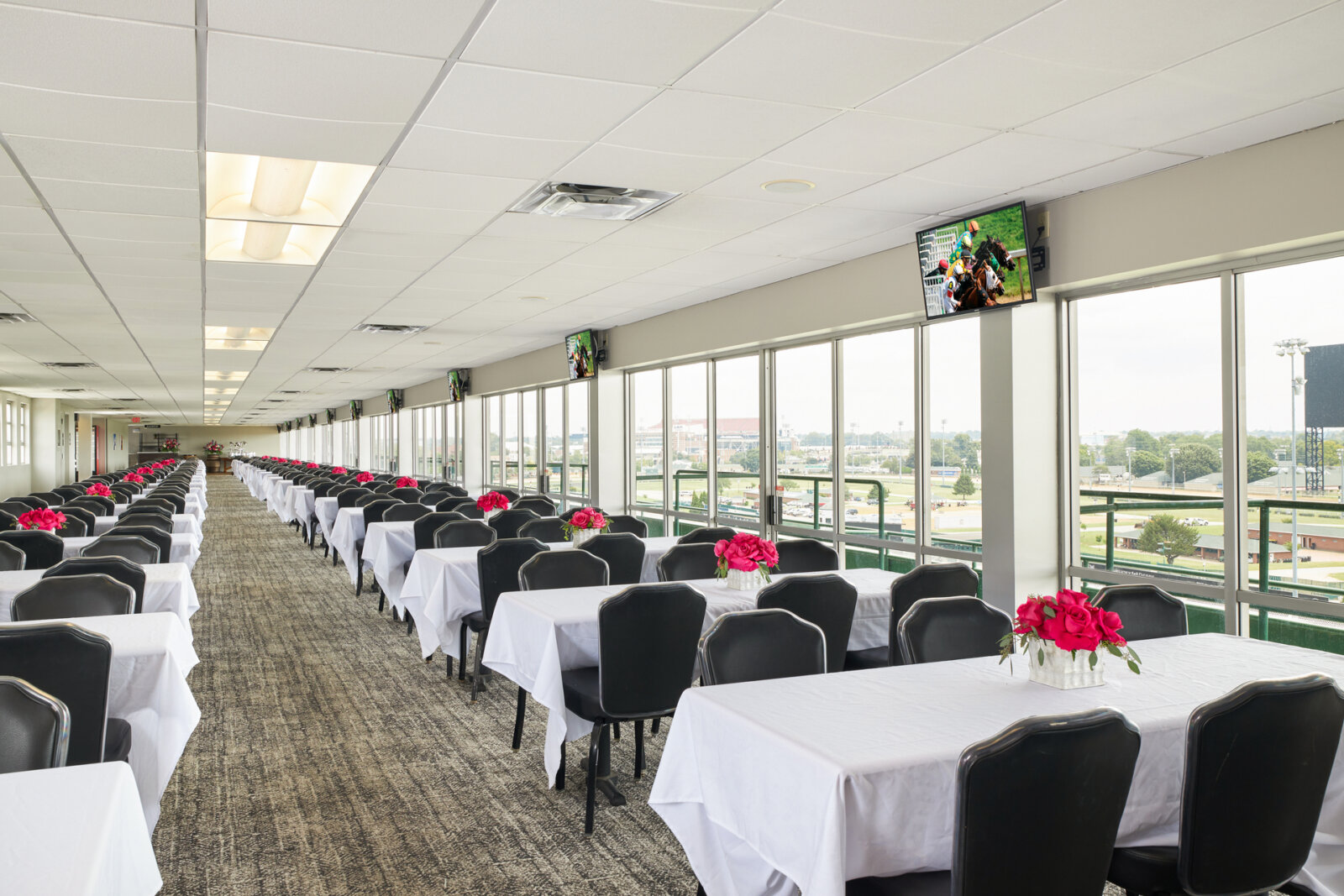 Skye Terrace | Premium Dining | Seats | Kentucky Derby