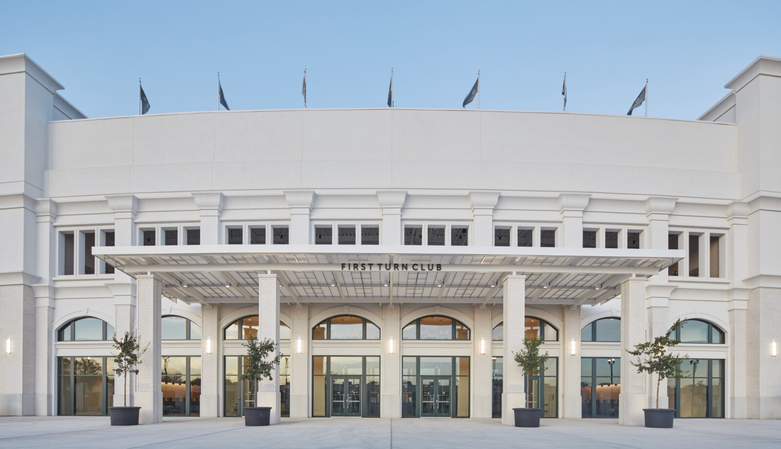 Ford First Turn Club Dining | Premium Dining | Seats | Kentucky Derby