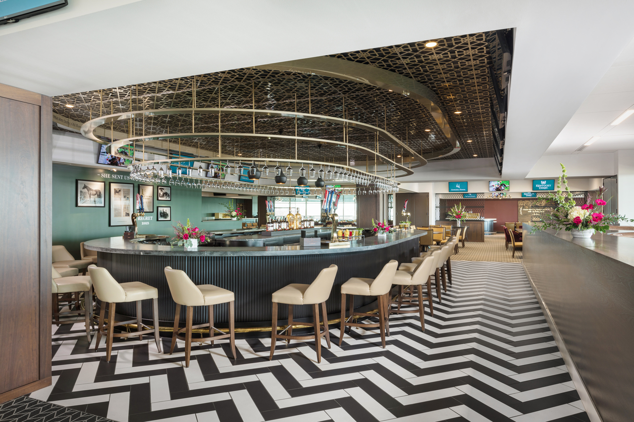 Stakes Room & Balcony | Dining | Seats | Churchill Downs