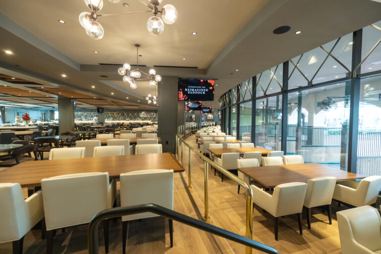 Club SI & Enclosure | Dining | Seats | Churchill Downs