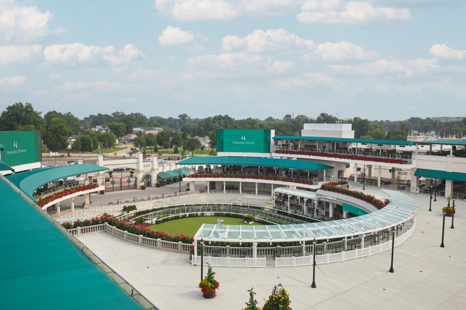 Stakes Room & Balcony | Dining | Seats | Churchill Downs