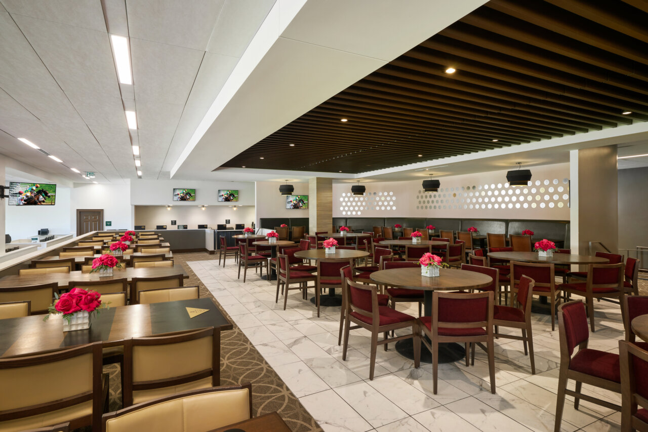 Roses Lounge | Dining | Seats | Churchill Downs