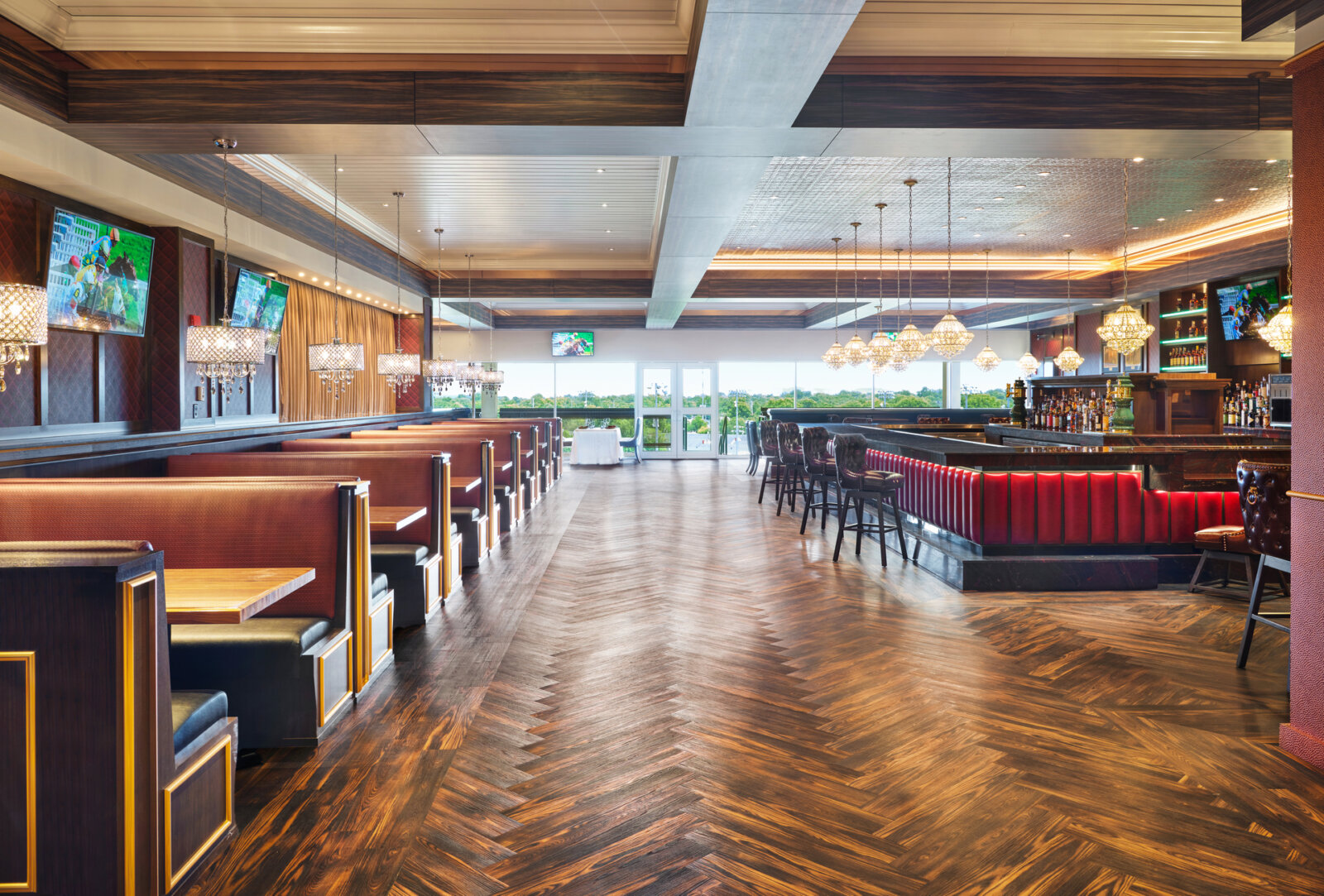 Matt Winn’s | Dining | Seats | Churchill Downs