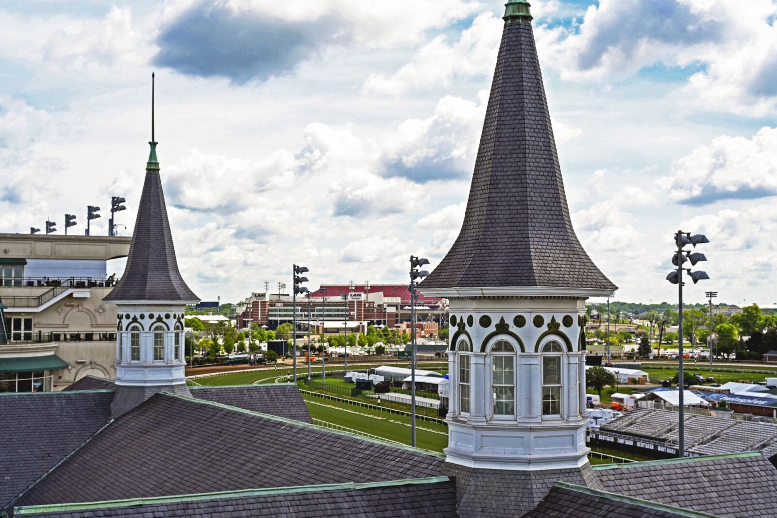 ADA Accessible Seating | Churchill Downs