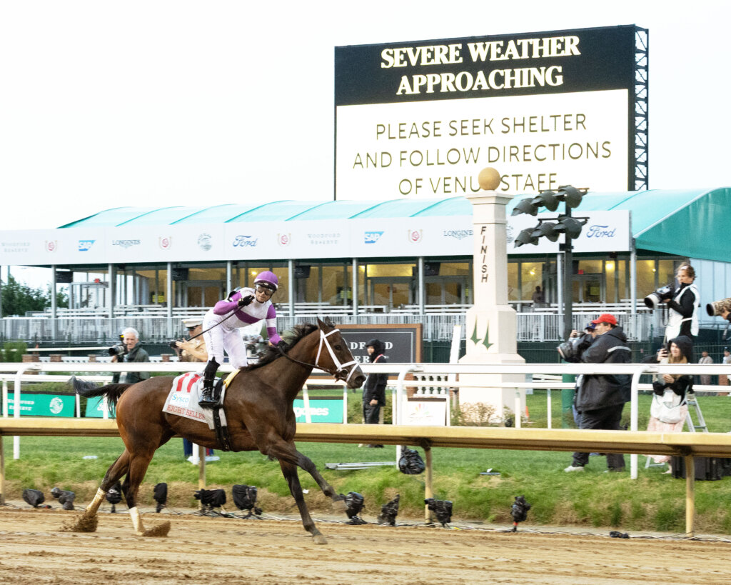 News | Churchill Downs Stakes Recap: The Eight Belles