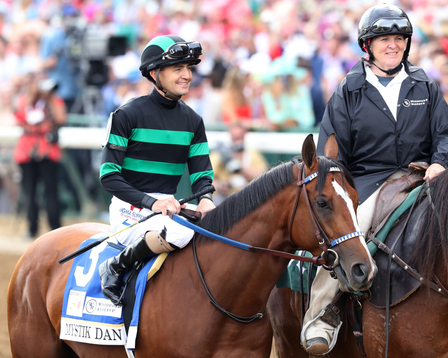 Churchill Downs Update: Mystik Dan, Hit Show Complete Final Breezes for ...