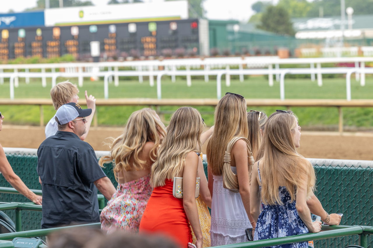 A Comprehensive Guide to Seating at Churchill Downs